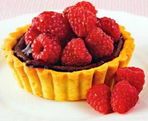 Dark Chocolate and Raspberry Tartlets Recipe - Baking and Desserts